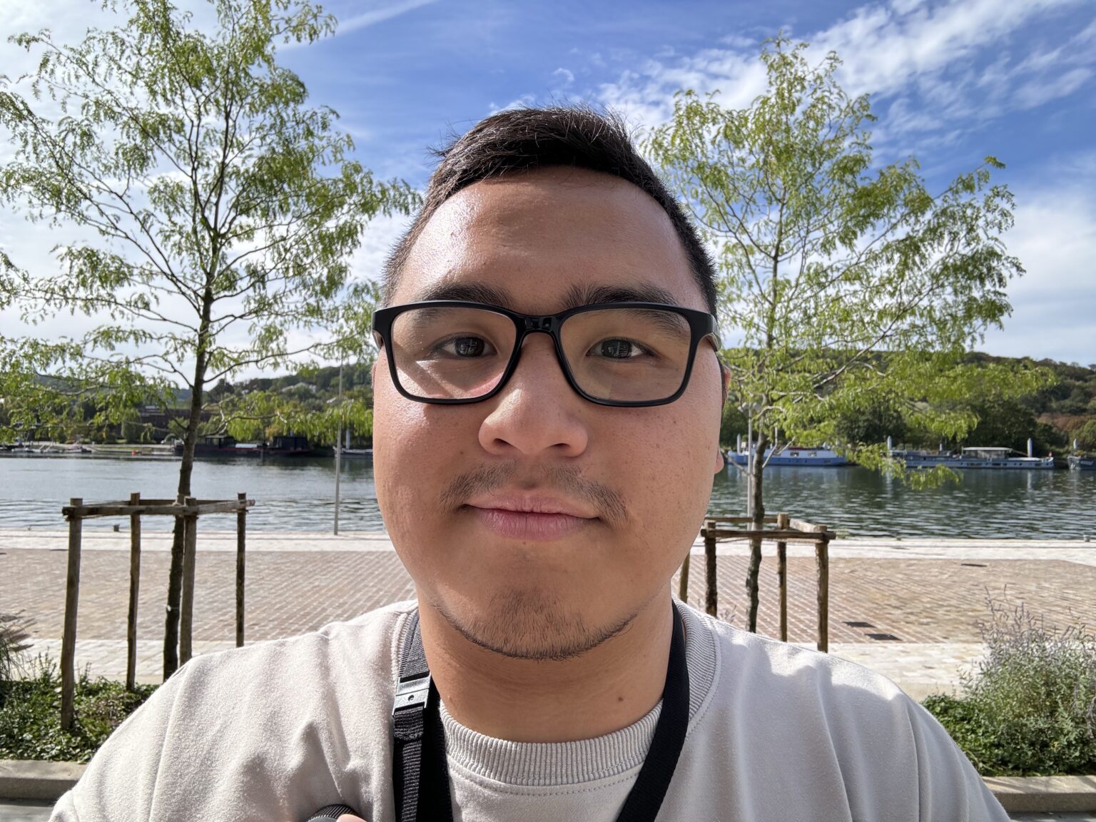 Apple iPhone 15 Pro Max Selfie test - DXOMARK