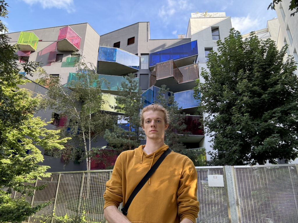 Google Pixel 8 Pro Selfie test - DXOMARK