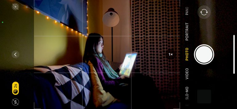 Apple iPhone 12 Camera review: Pro-level video, amateur zoom - DXOMARK