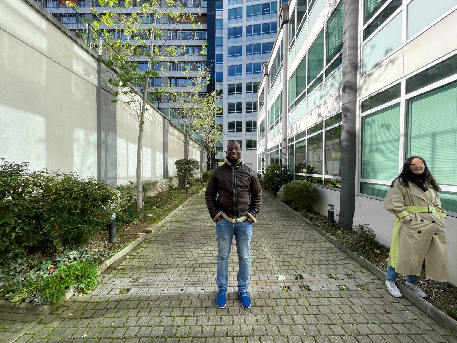 Apple iPhone 12 Camera review: Pro-level video, amateur zoom - DXOMARK