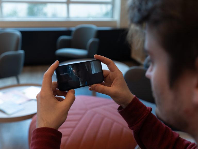 Apple iPhone 12 mini Audio review: Big sound in a small package - DXOMARK