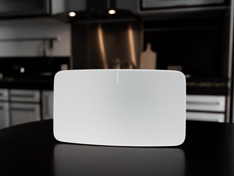 Sonos Five Speaker review: Powerful and clean - DXOMARK