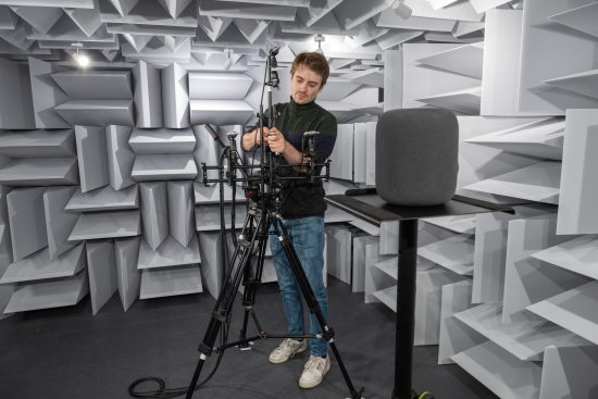 Wide vs 360° sound: Why we can't have both at the same time - DXOMARK